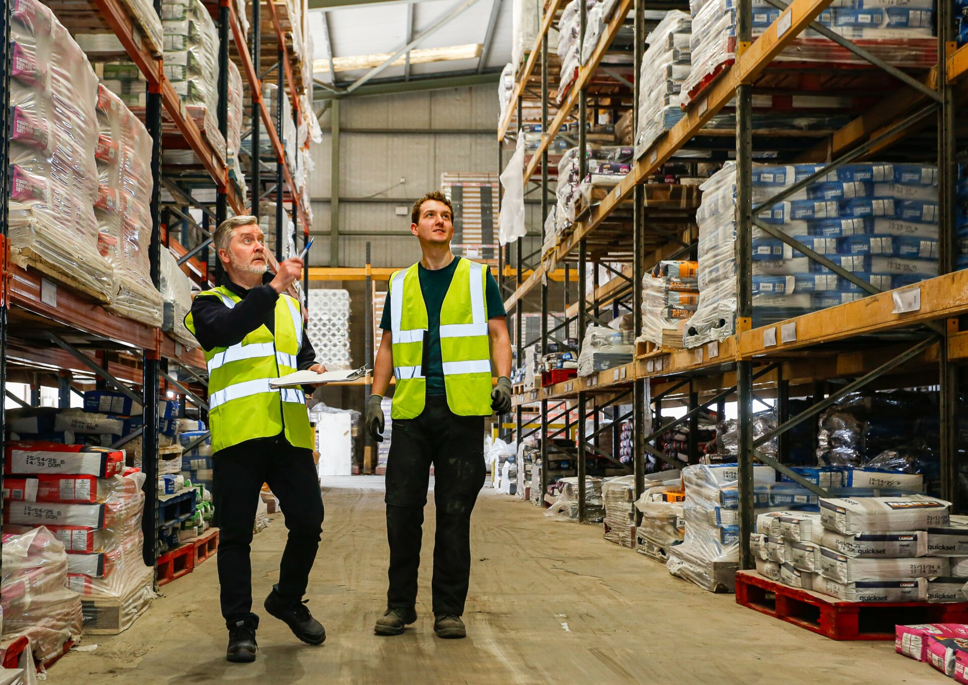 LARSEN CELEBRATES 50 YEARS OF PROFESSIONAL BUILDING PRODUCTS - Tilezine
